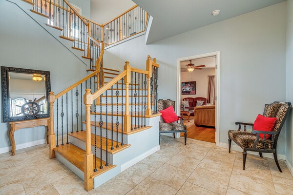 Lago Vista Vacation Rental - Walk To Lake Travis! - Lakeway, TX