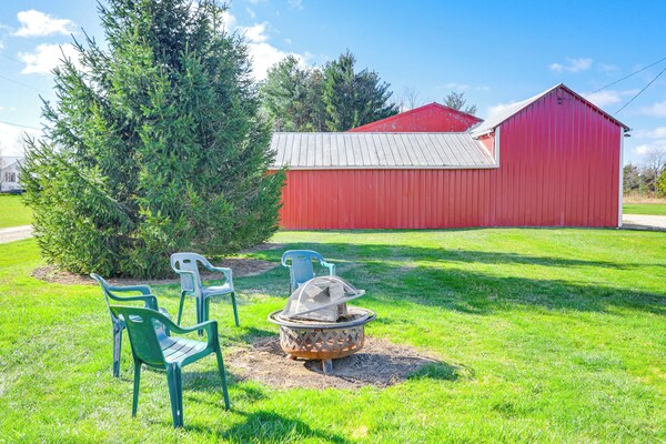 Greenwich Countryside Apartment W/ Shared Yard - Veteran's Park, Shelby