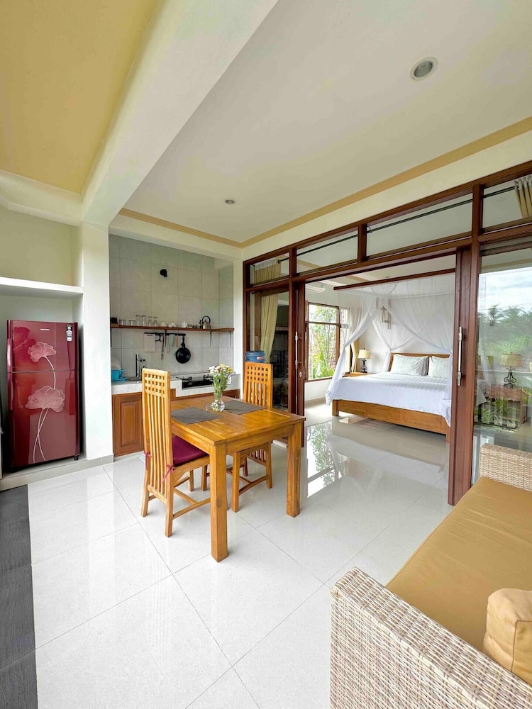 Modern Room With Natural Lighting - Ubud