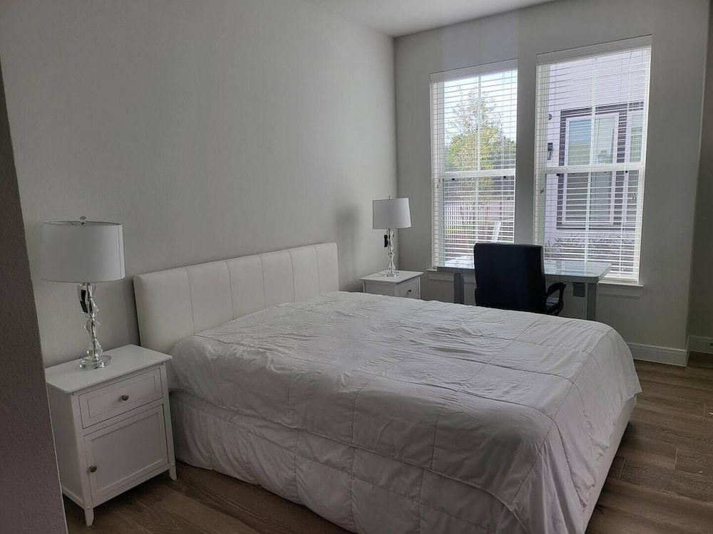 Private Room Near TMC - Houston | Vrbo