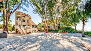 Casa, várias camas (Sunset Beach House - All) | Fachada