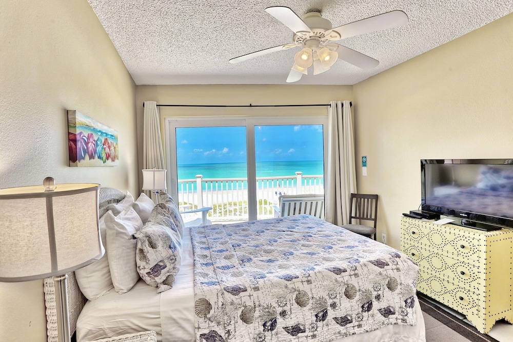 Beach Haven #C6 - Treasure Island, FL