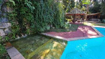 Piscina exterior