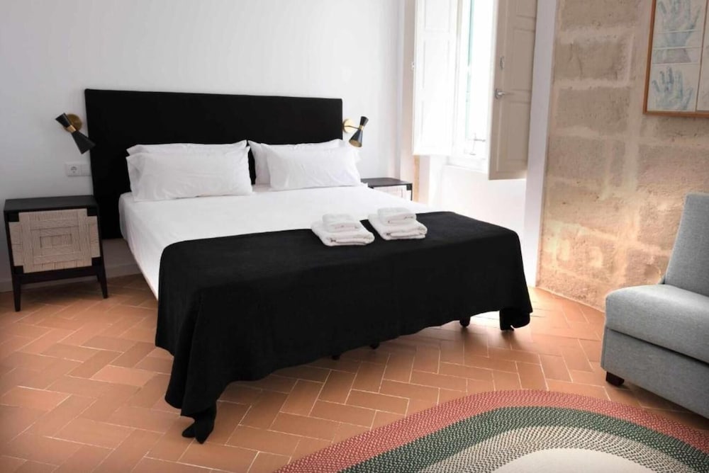 Apartamento 'Suite 1' Con Wi-fi Y Aire Acondicionado - Mahón