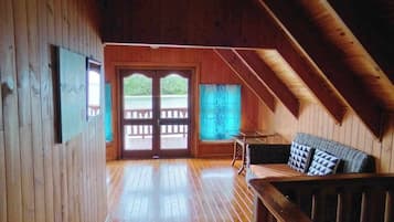 Casa Familiar, 3 quartos, acesso à piscina, vista para a lagoa | Com decoração personalizada, com mobília individualizada
