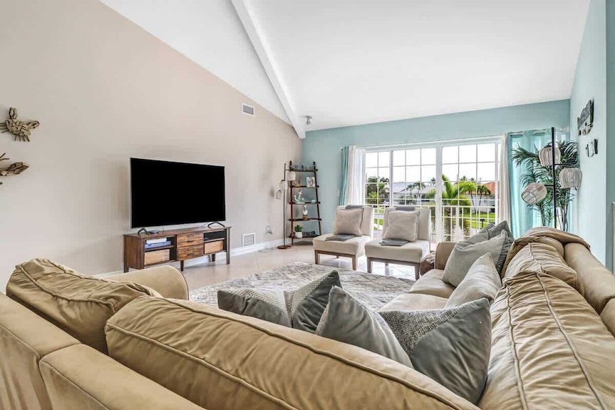 5br Lush Marco Island Retreat - Marco Island, FL