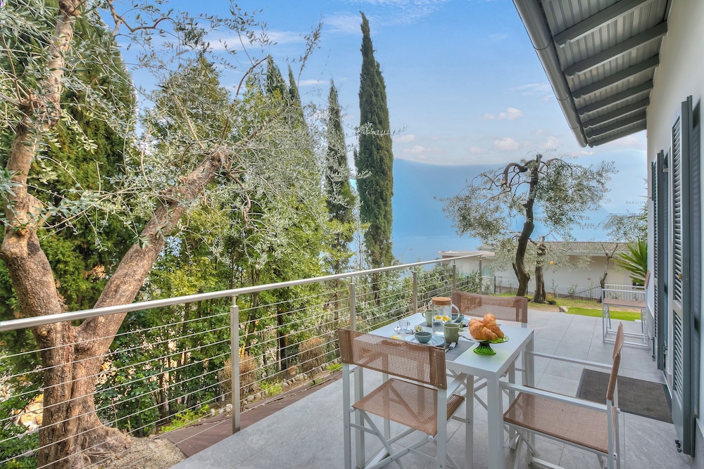 Relais Nanzello Garda Living 1 - Limone Sul Garda