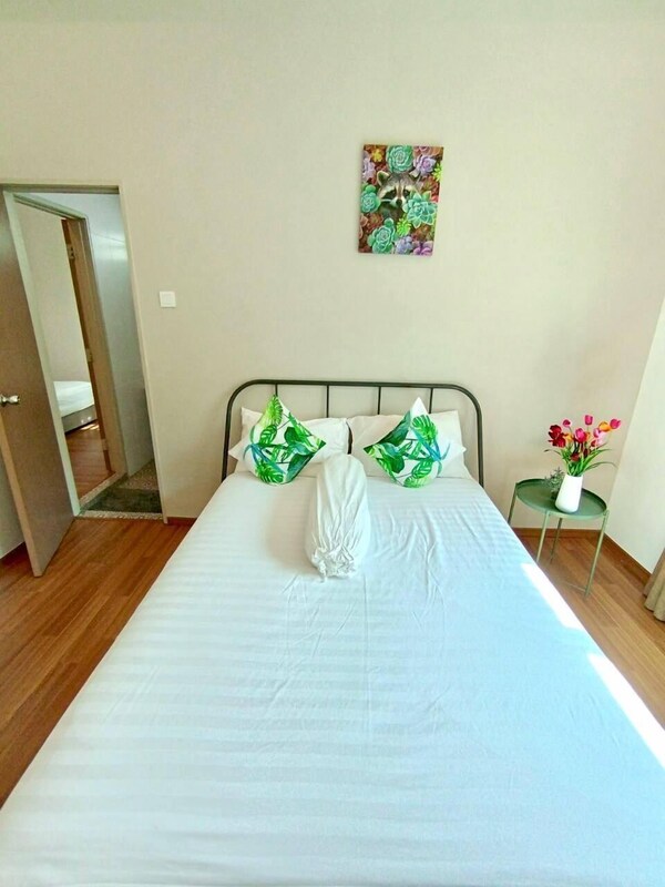 Tropical Livings Meru Ipoh Homestay - Ipoh