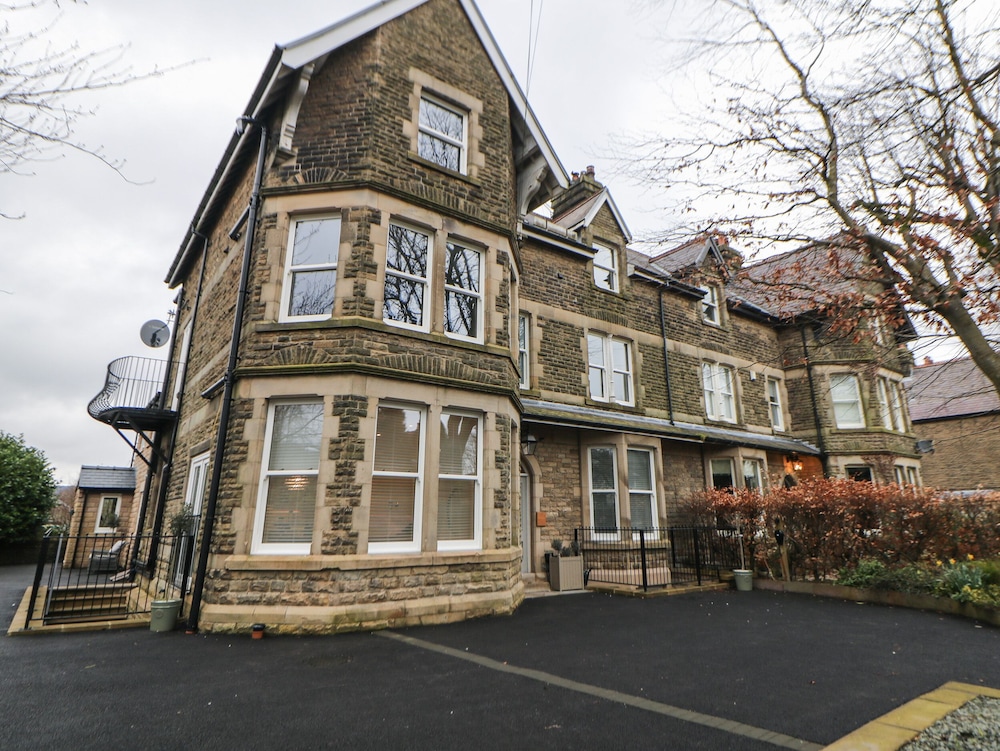 Cavendish Suite - Buxton