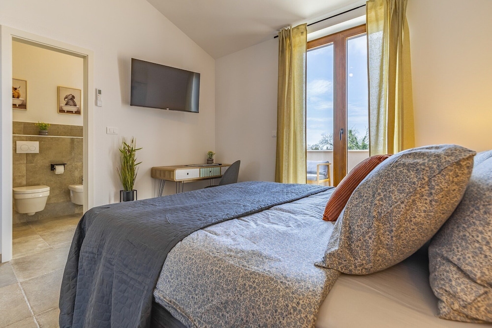 Family villa with pool, wellness - Vodnjan | Vrbo