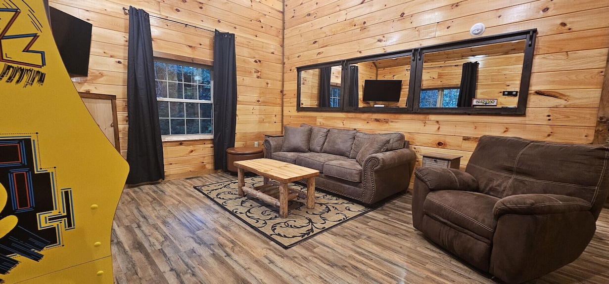 Hottub, Arcade | Red River Gorge - Kentucky