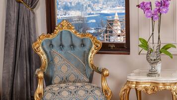 Quarto Presidencial | Sala de estar | Smart TV