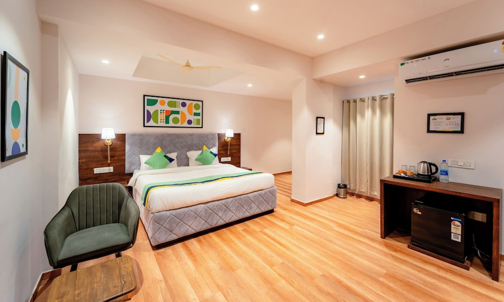 Treebo Premium Omni Residency - Indore