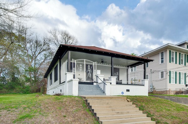 Stylish Home ~ 2 Mi To Jackson State & Belhaven! - Jackson, MS