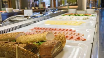 Buffet de pequeno-almoço