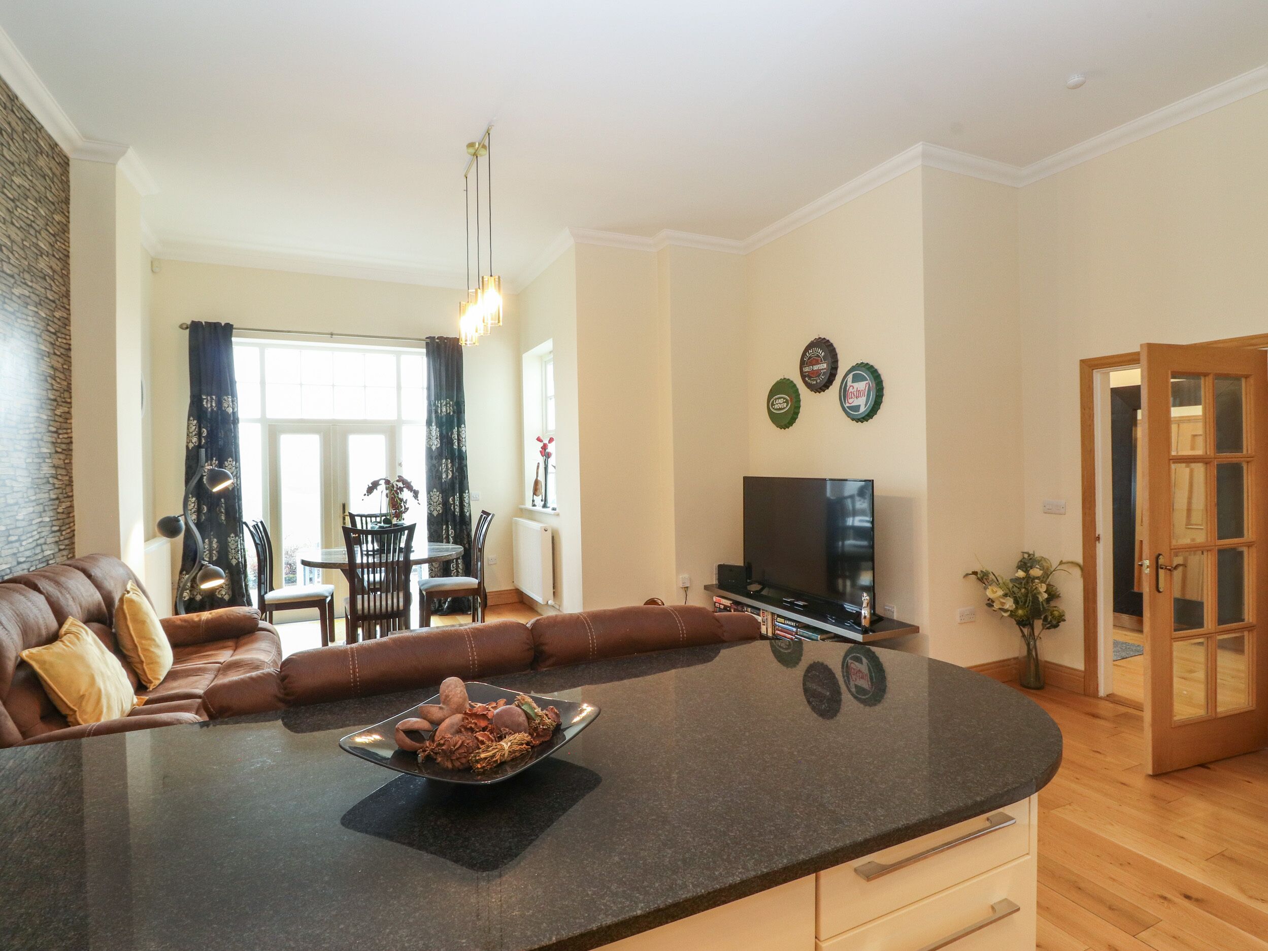 5 Ladstock Hall, Character Holiday Cottage, With A Garden In Keswick - Borrowdale
