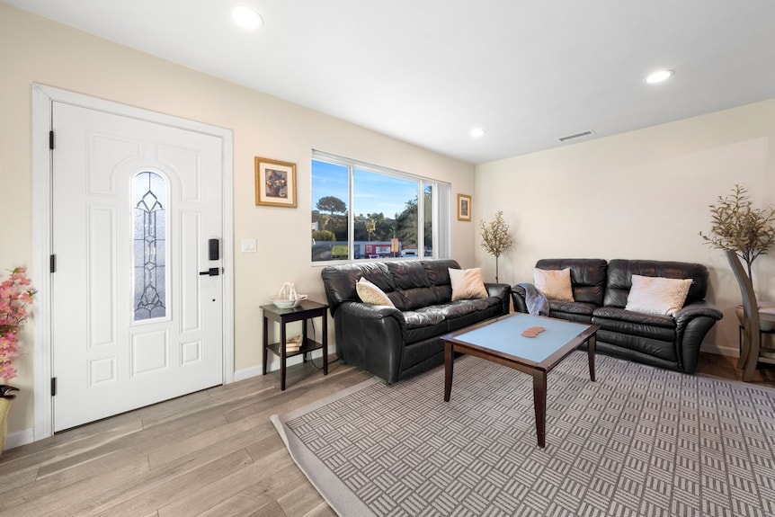 2br House In Central San Diego, Right Next To Sdsu, Free Parking - San Diego, CA