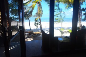 Bangalô elite, 1 cama King, para não fumantes, vista para o oceano | Vista para praia/oceano