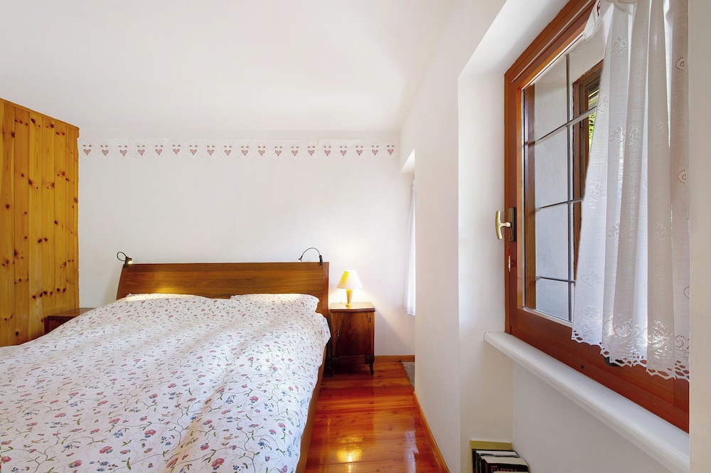 Holiday Home 'Casa Savin' With Mountain View, Private Garden And Balcony - Champorcher