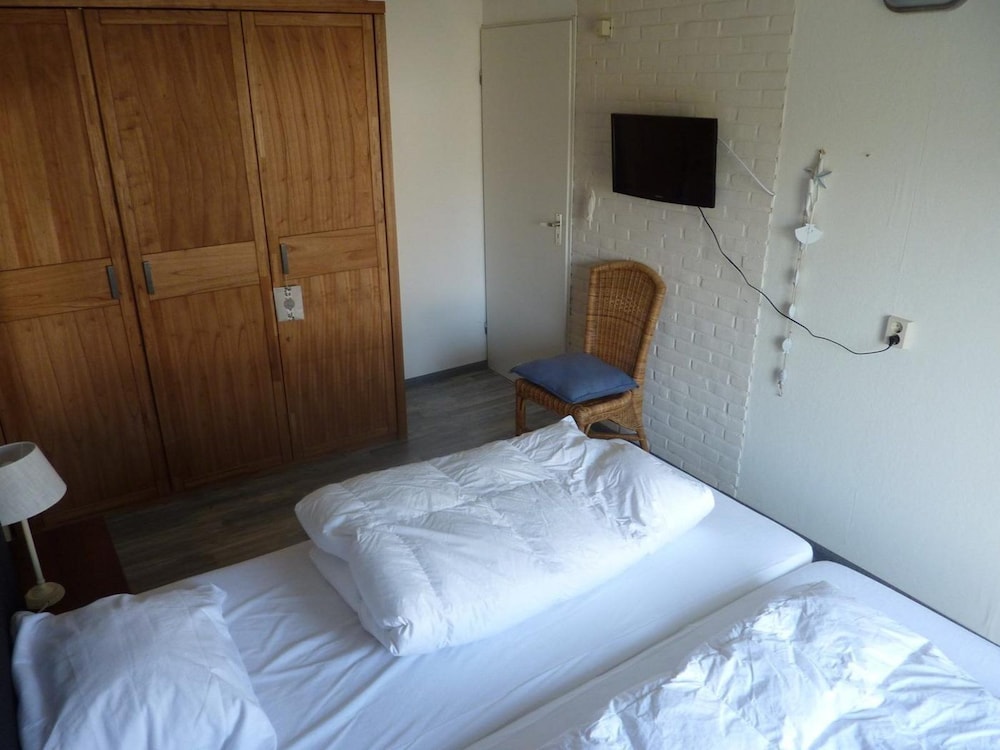 Breskens Vakanties - Strandpark Schoneveld Zeester No 11 Is Een Vrijstaande Vakantiewoning - Cadzand