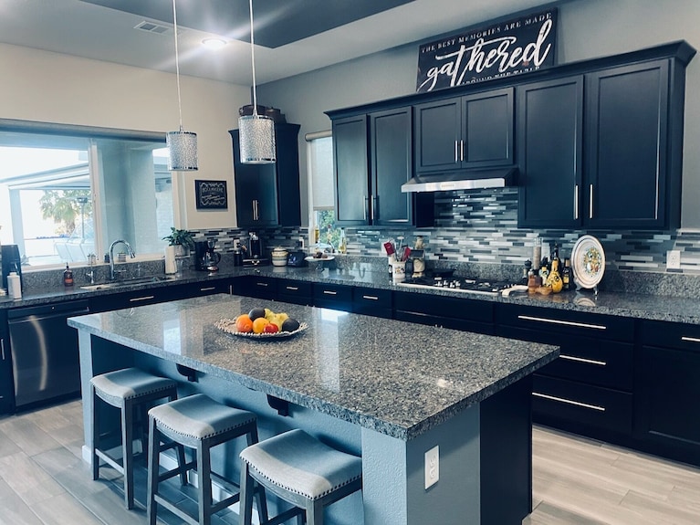 Lake Las Vegas Community \Nultimate Retreat With Beautiful Views Private & Gated - Henderson