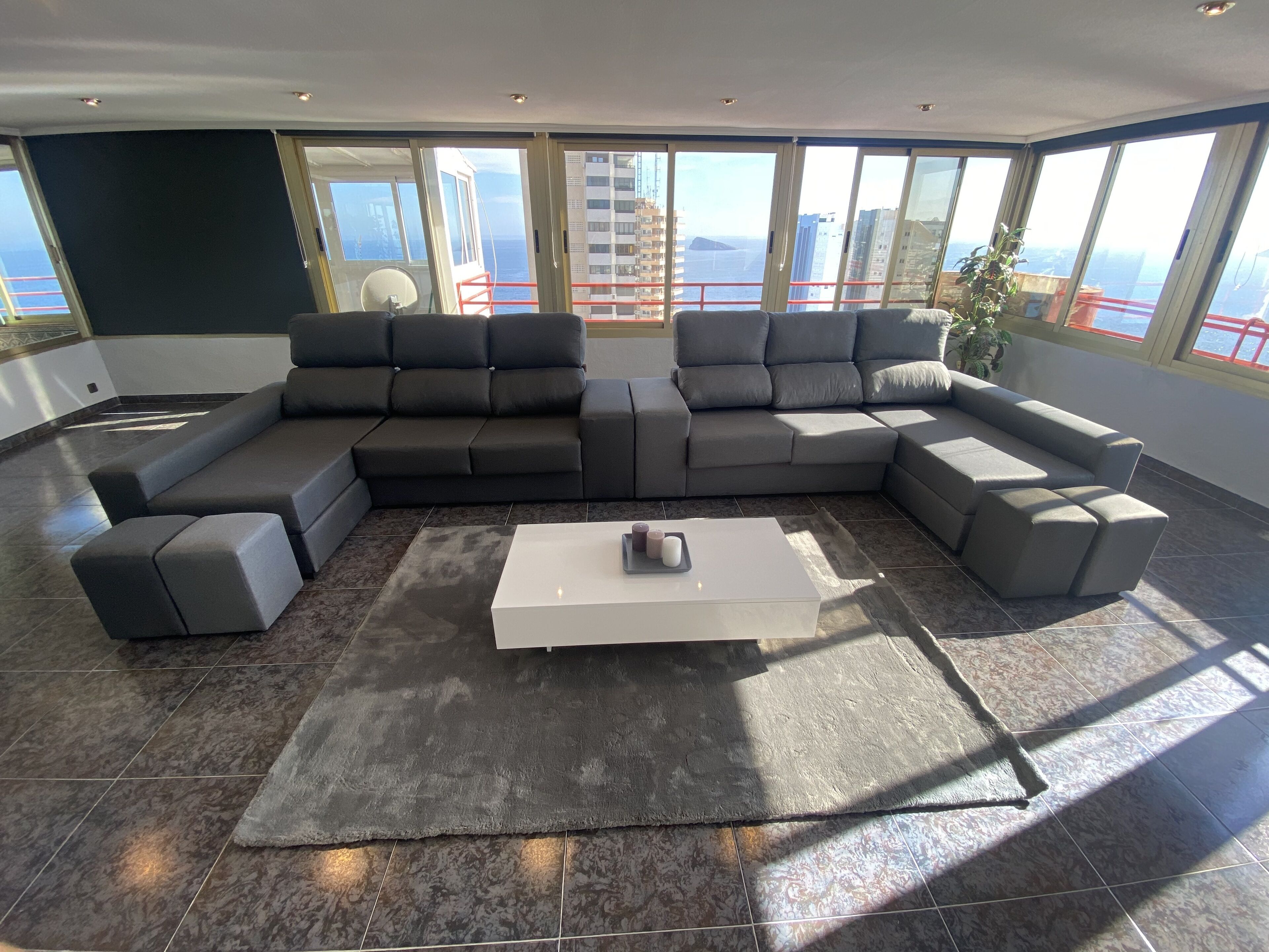 Precioso áTico En Segunda Línea De Playa - Benidorm