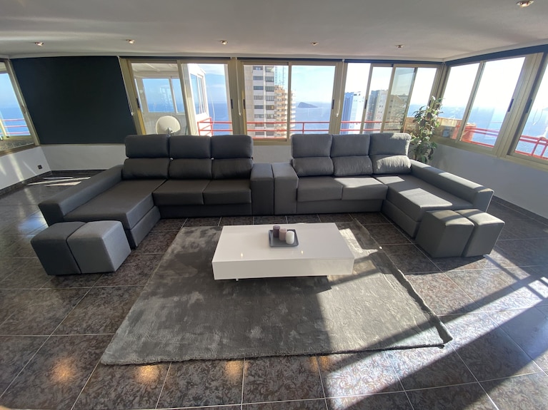 Precioso áTico En Segunda Línea De Playa - Benidorm