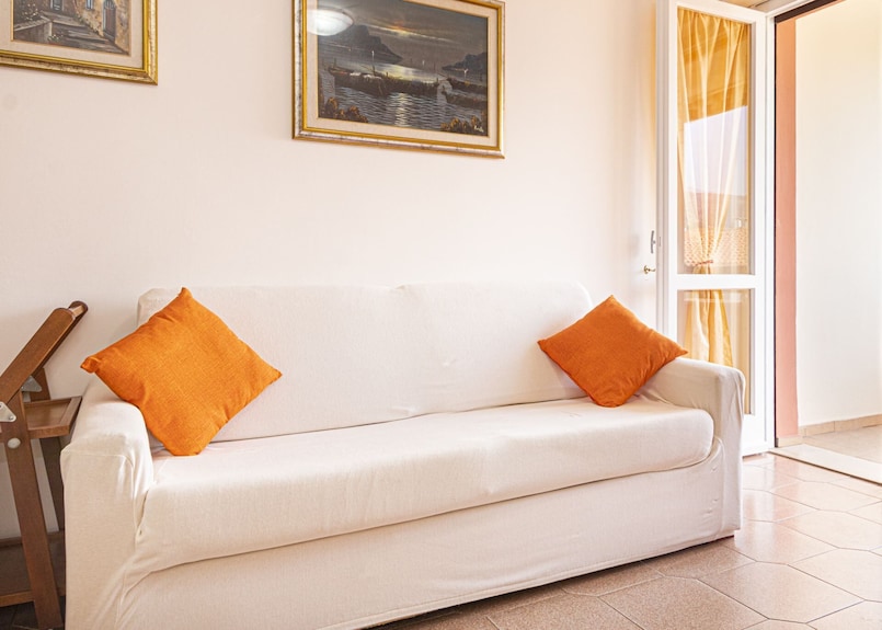 Patrizia, Apartment A Few Steps From The Pedestrian Center Of Marina Di Campo Equipped With Air Cond - Marina di Campo