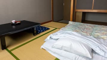 Quarto solteiro tradicional, para não fumantes, banheiro compartilhado (6 tatami-mat size) | Wi-Fi de cortesia