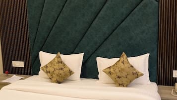 Quarto casal básico | 1 quarto
