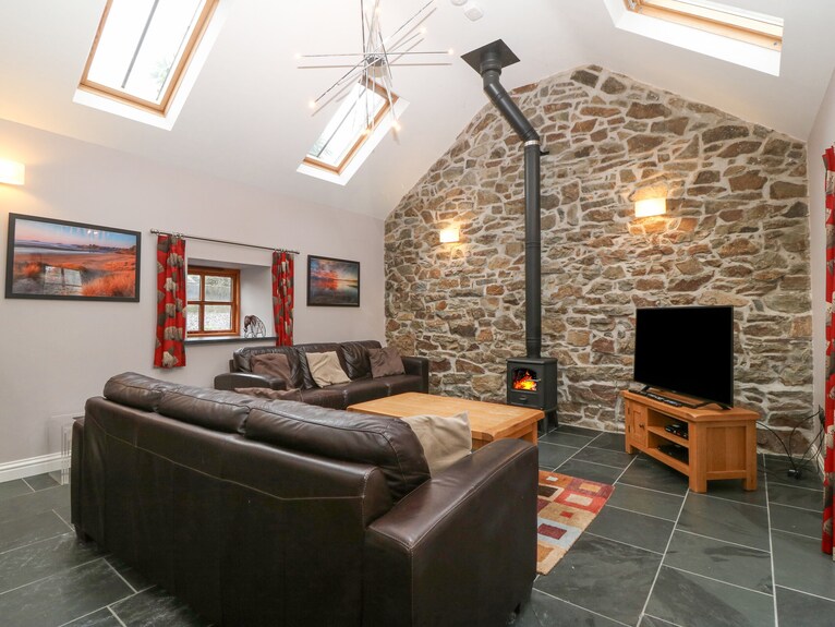 The Old Dairy, Pet Friendly, Country Holiday Cottage In Abersoch - Gwynedd