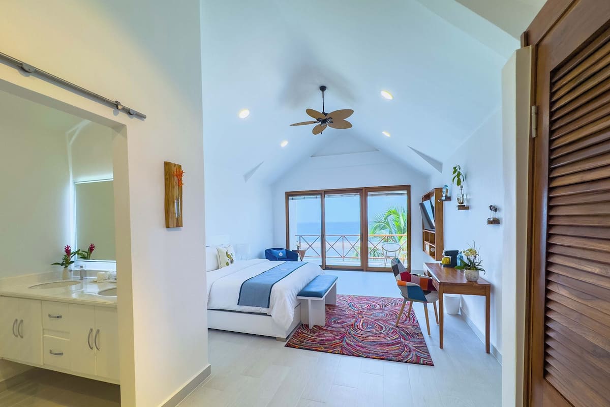 Quarto Premium, vista para o oceano | 1 quarto, lençóis de algodão egípcio, roupa de alta qualidade