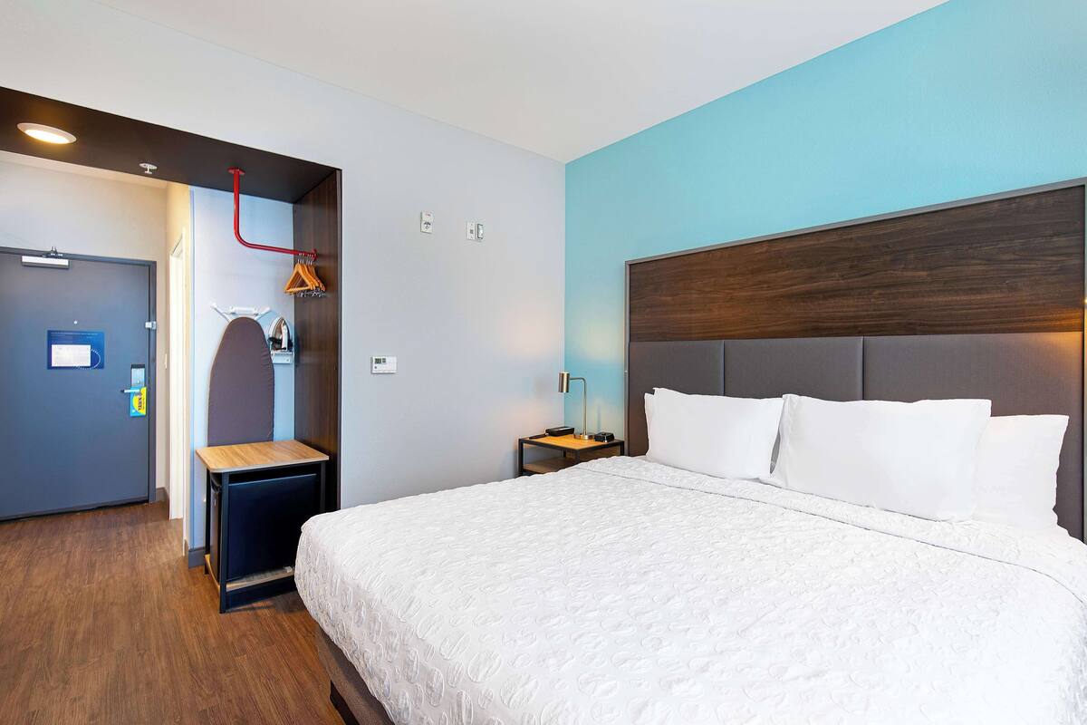 Quarto, 1 cama king-size, acessível (Hearing) | Wi-fi grátis 