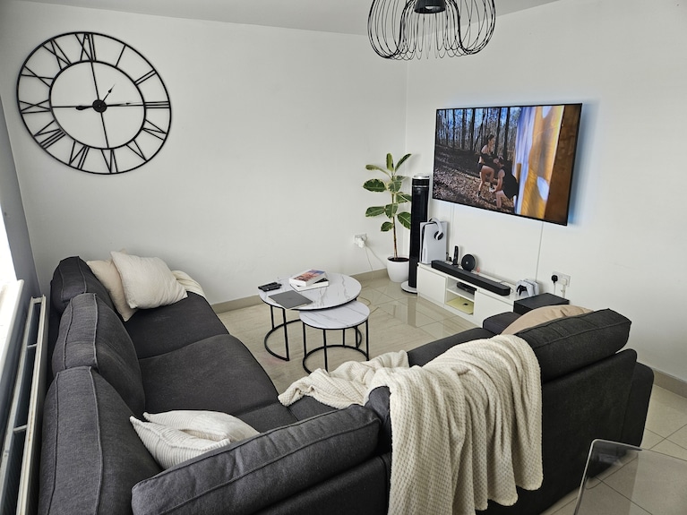 Stunning Apartment In Grays - Kent