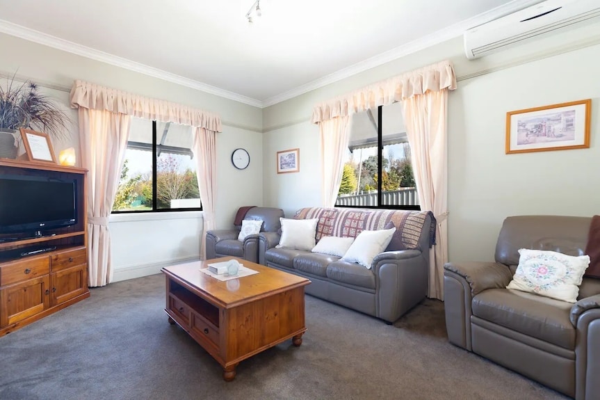 1940"s Renovated Cottage In Beautiful Historic Taralga. - Taralga