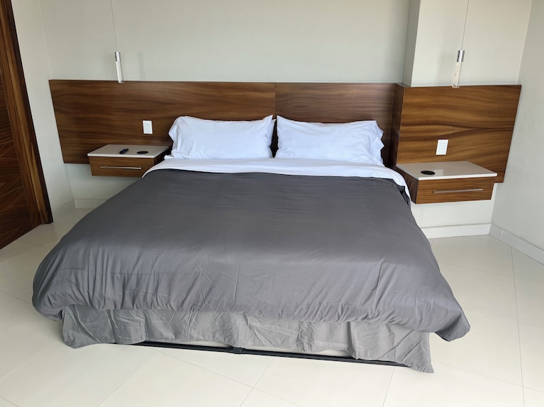 Vidalia 1 - New Condo With Gym And Rooftop Jacuzzi - Puerto Vallarta