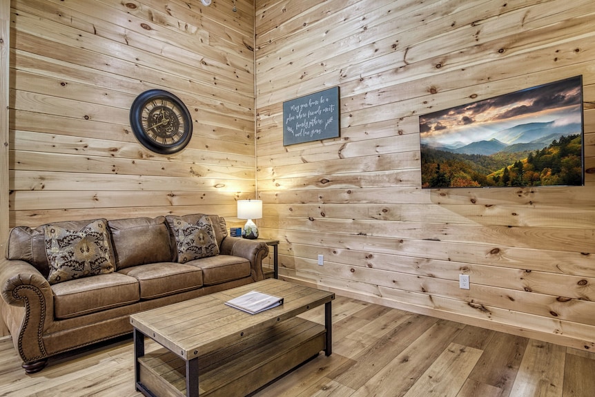 Kerri's Cottage, Pickleball Court, Creek, Wifi, Mountain Views, No Cleaning Fee - Tennessee