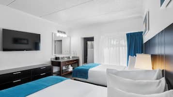 Double Queen Suite | 1 quarto, secretária adequada para computadores portáteis