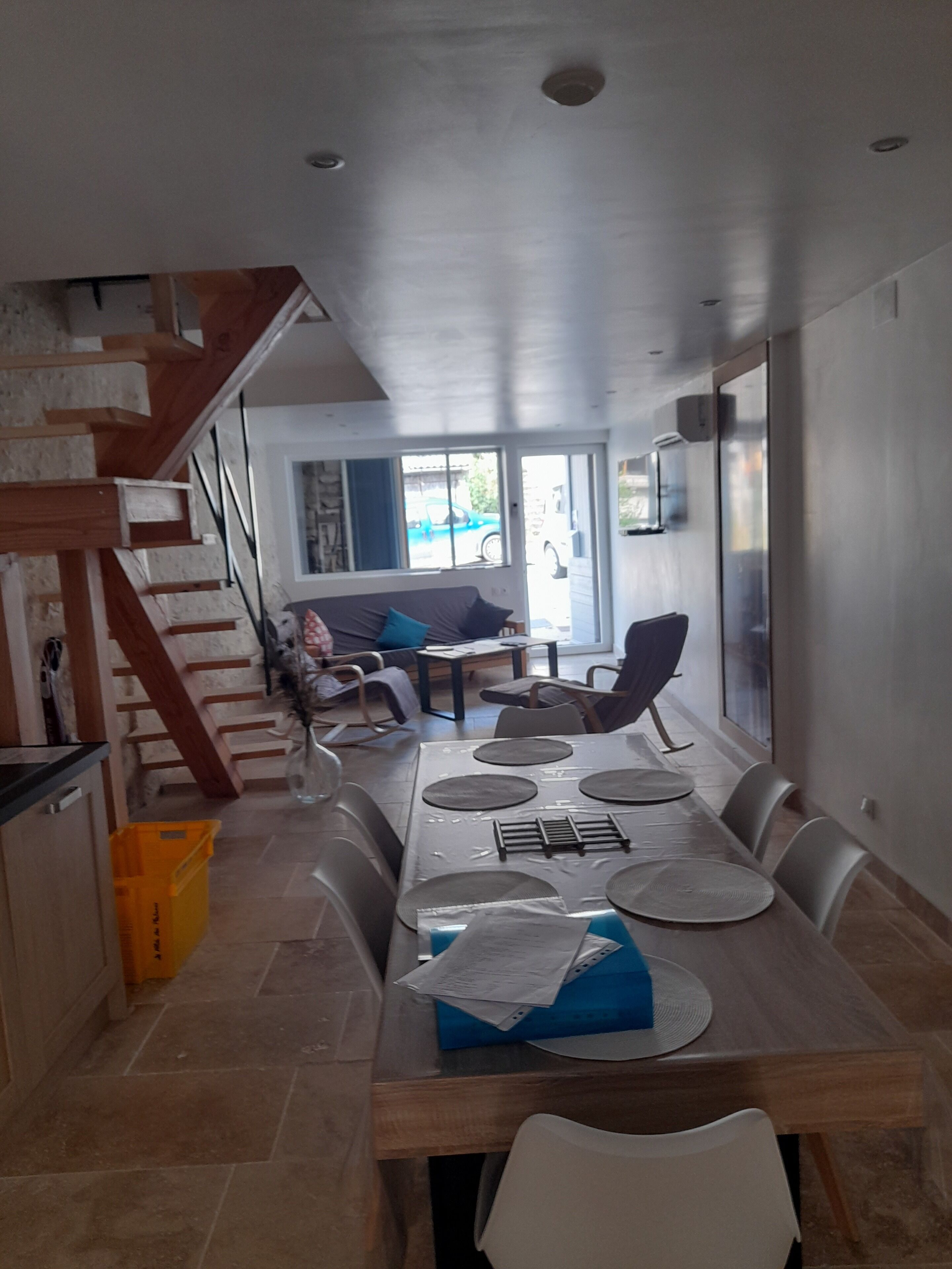 Maison En Pierre Au Centre Du Village - Montcuq