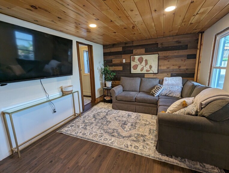 Mink Lake Cabin: Lakeside, Peaceful, Homey - Minnesota