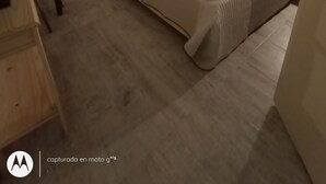 Quarto Duplo Superior | Wi-fi grátis, com mobília individualizada, roupa de cama fornecida