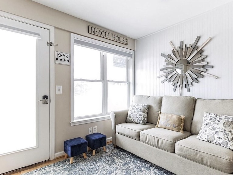 Heaven In Beach Haven, Beach Block, Pearl St, 2-4 Night Rental - Beach Haven, NJ