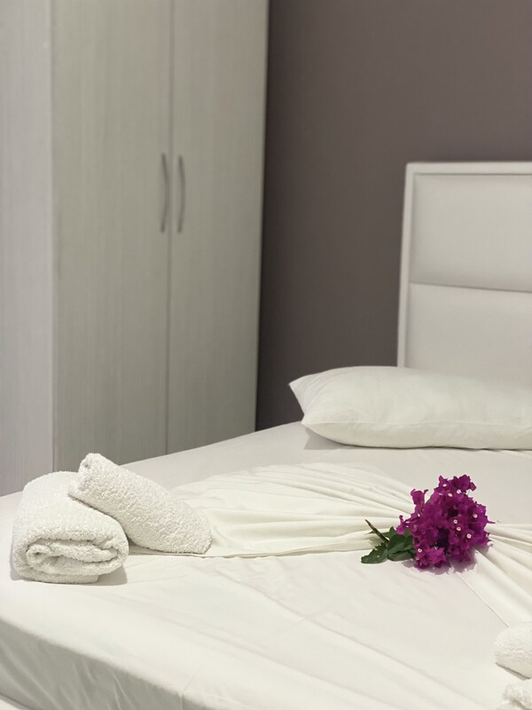 Flower Garden Villa - Ksamil