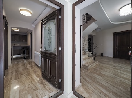 Ferros/tábuas de passar roupa. Boutique Central Sibiu