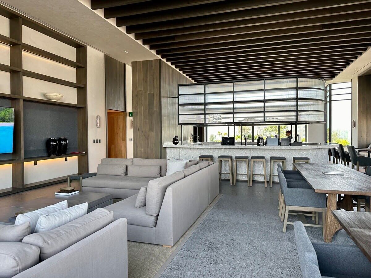 Your Perfect Urban Escape - Mexico City International Airport (MEX)