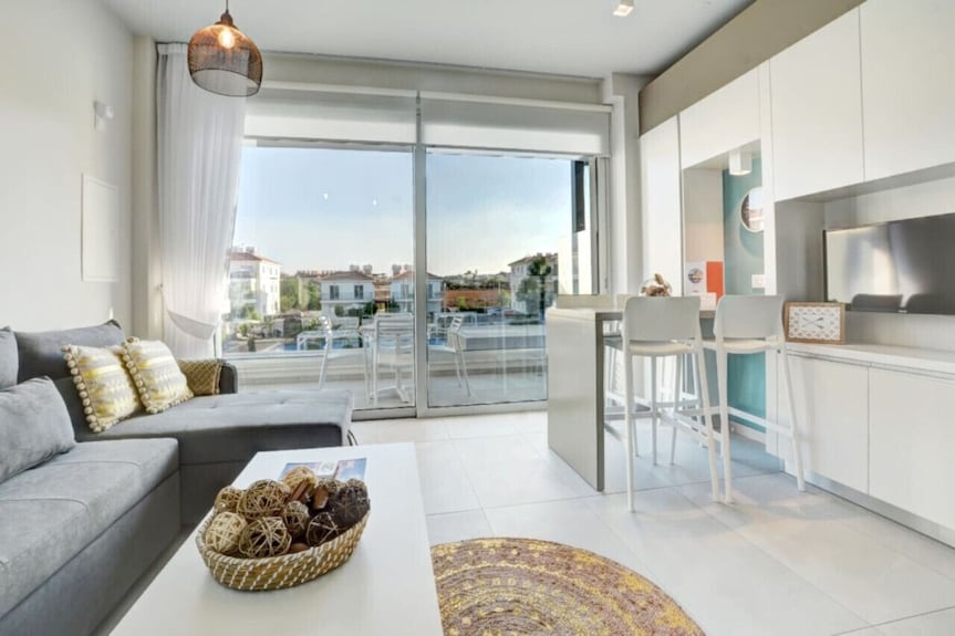 Sunnyvillas: Suite Mythical*gym*swimming Pool*s11 - Nissi Beach