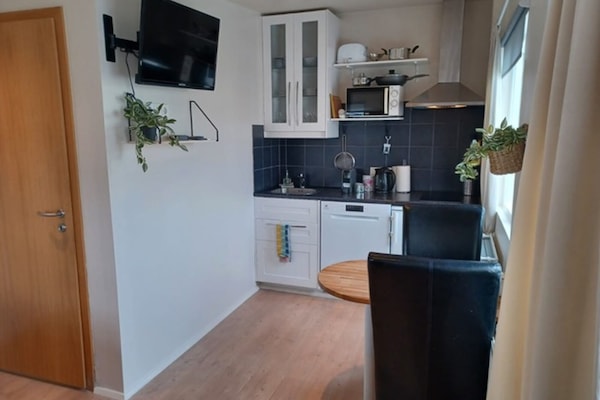 Apartamento standard | Opções para refeição no quarto