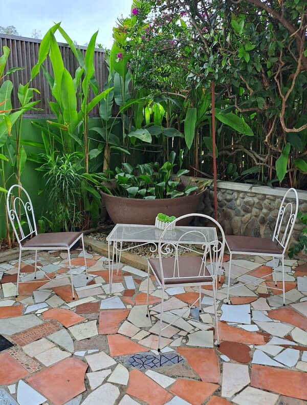 Rainbow Inn - Grenada