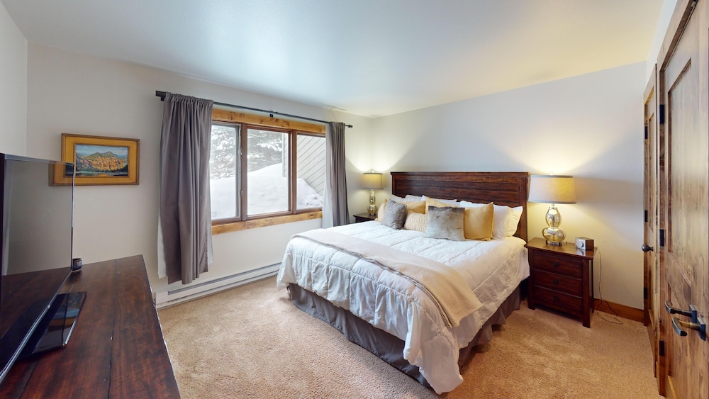 Riverside-Box Canyon by Curate Telluride-Heart of Town, Walk to Ski ...