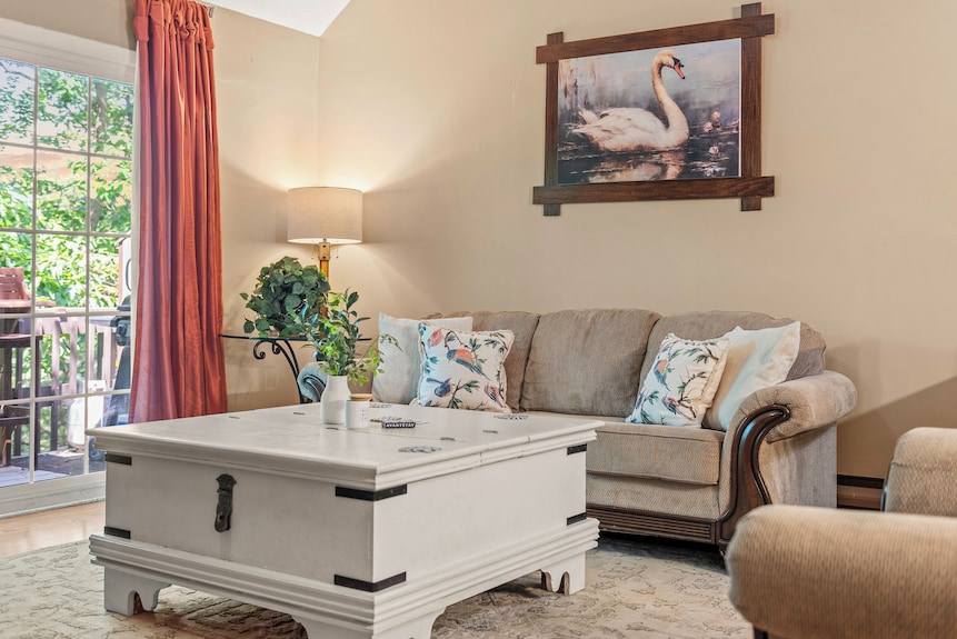 Slope Lodge | Prime Skiing Location | Indoor Pool, Hot Tub, Sauna | Private Deck - Kalahari Indoor Waterpark, Pocono Manor